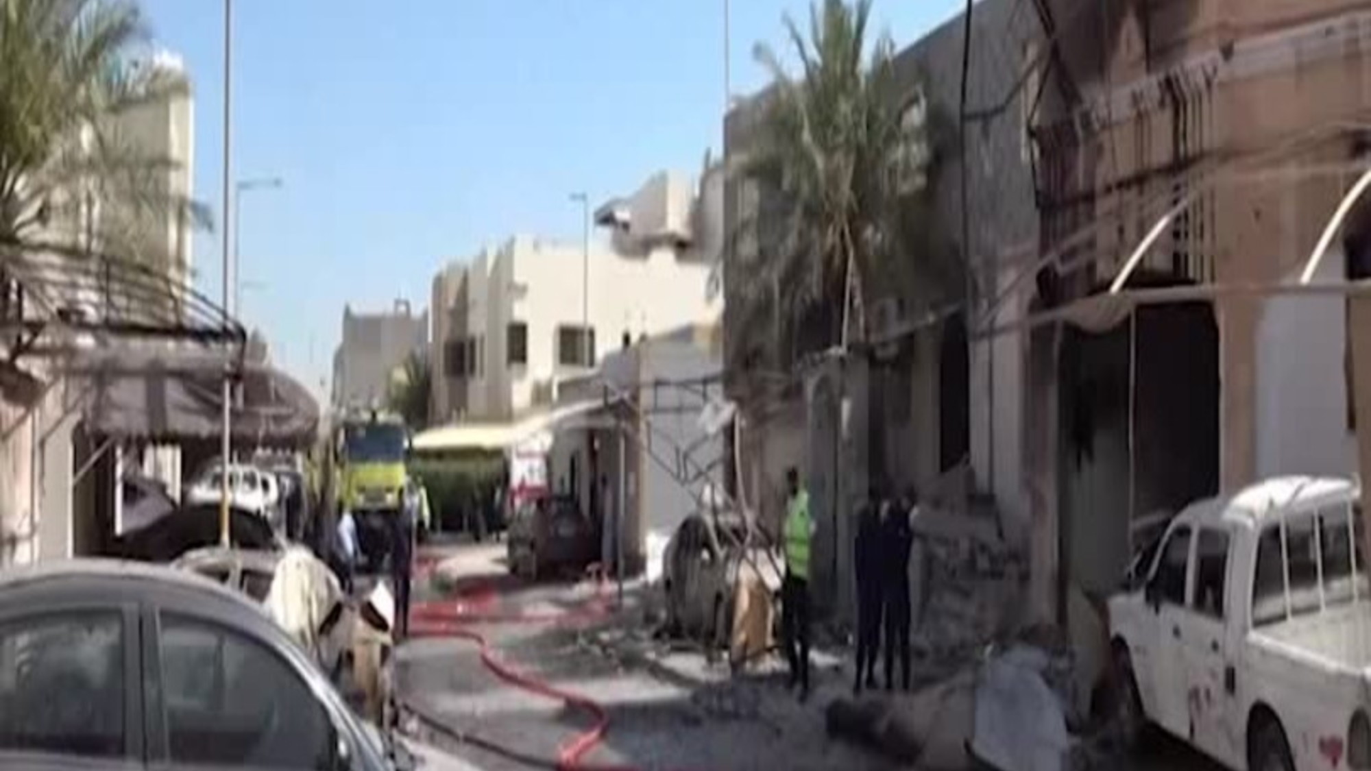 Iran, attacchi in Bahrein: macerie ed edifici in fiamme dopo l ...